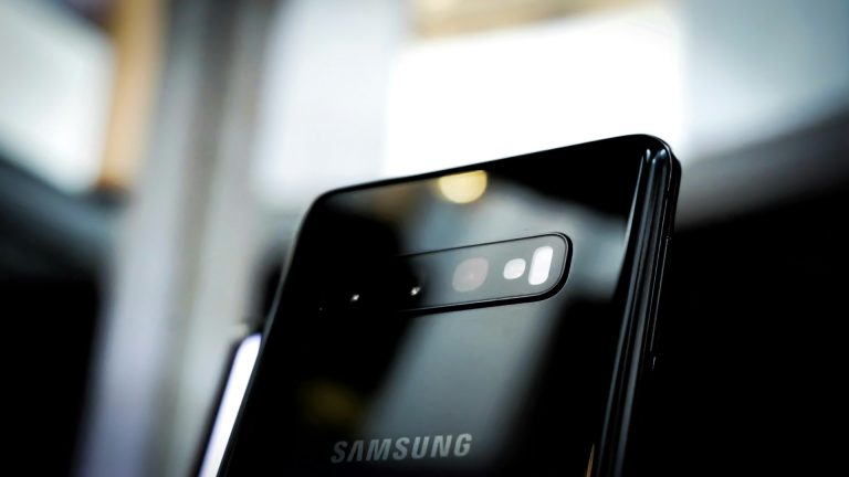 Samsung Galaxy A54 5G vs Galaxy A15 5G: Which Budget 5G Phone Offers ...